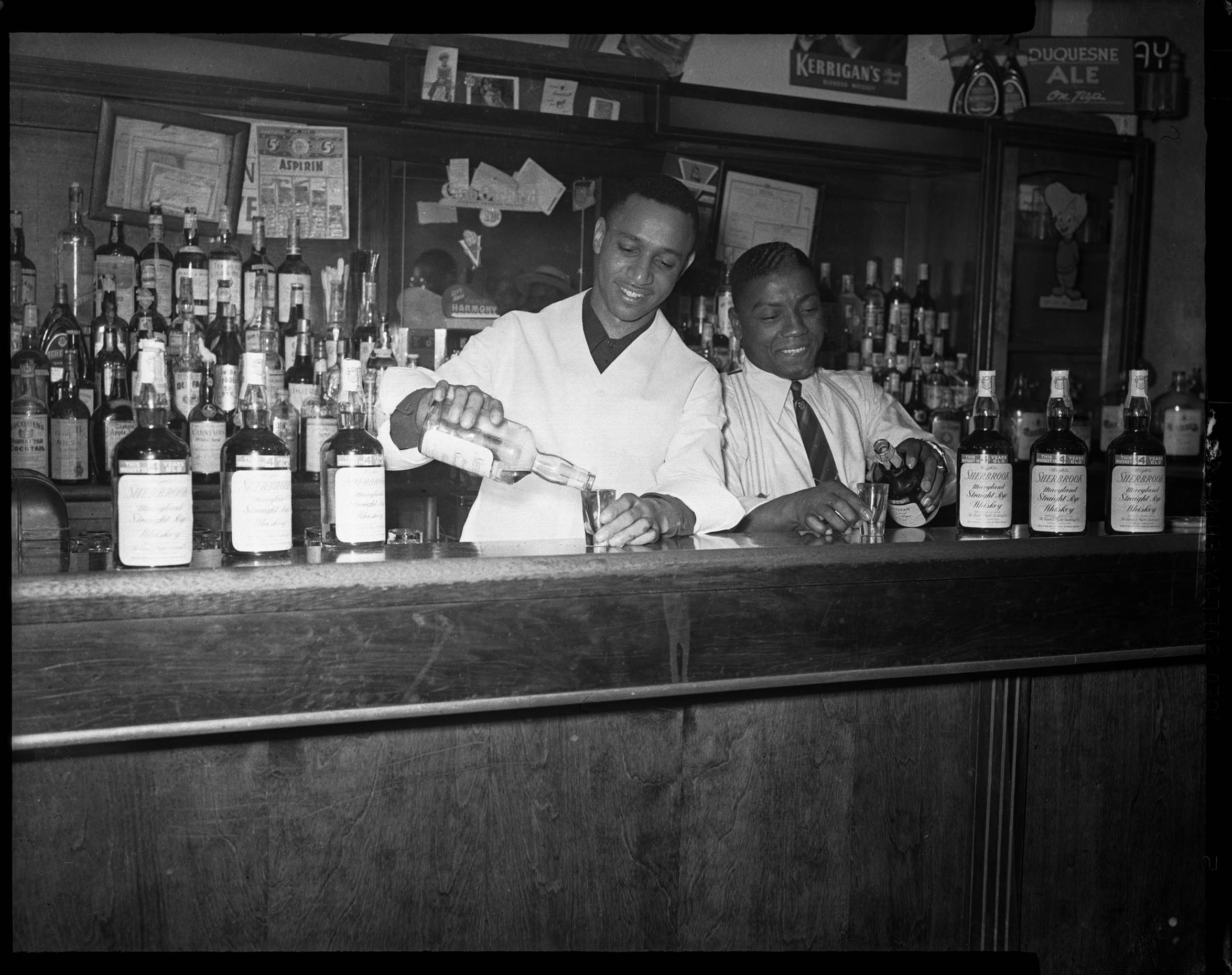 1930s Bartender
